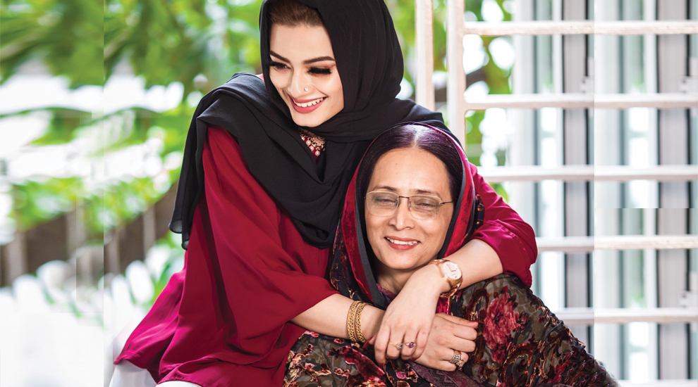 অ্যাডভার্টোরিয়াল I ‘মা সঙ্গে থাকলেই নিজেকে পৃথিবীর সবচেয়ে শক্তিশালী ...